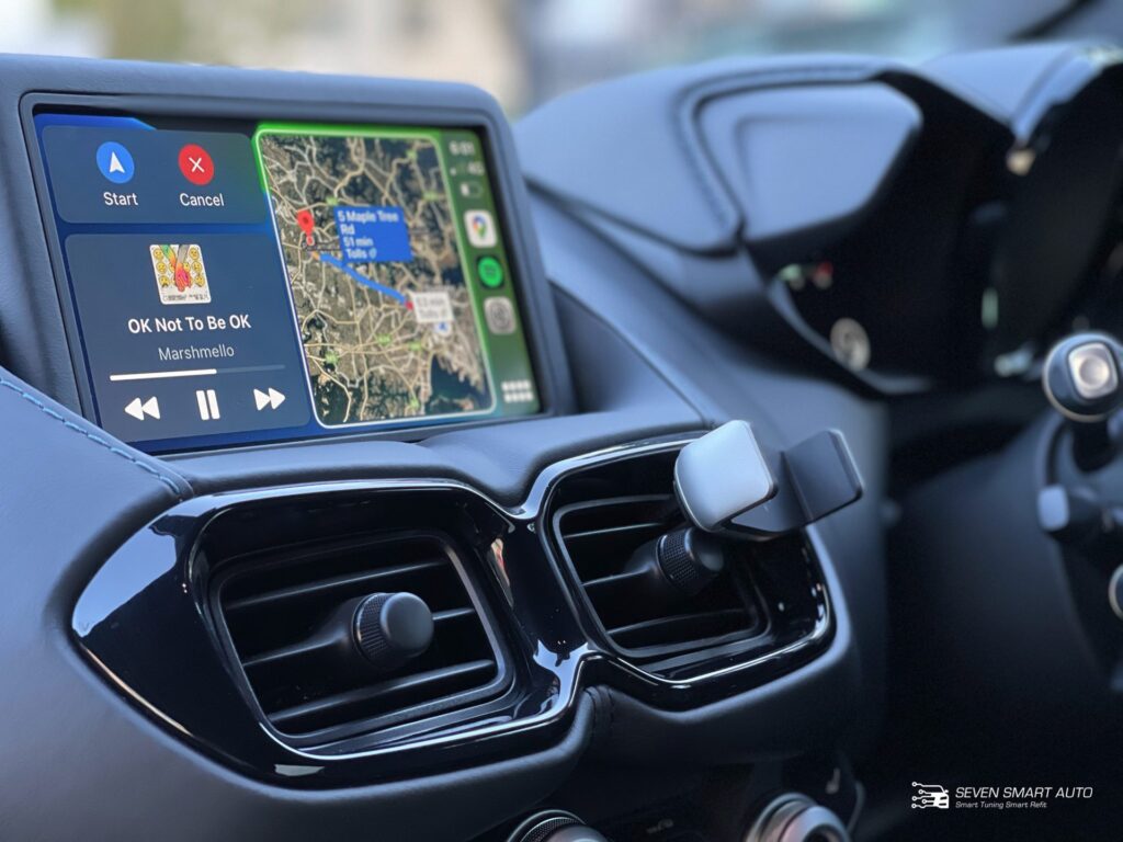 Aston Martin Vantage Wireless CarPlay & Android Auto Interface | 2016 ...