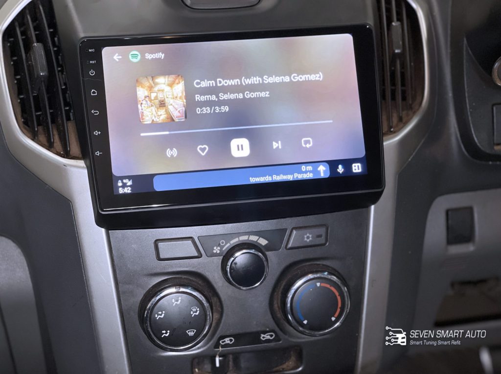 Nakamichi Holden Colorado 14-16 MyLink CarPlay Android Auto ...