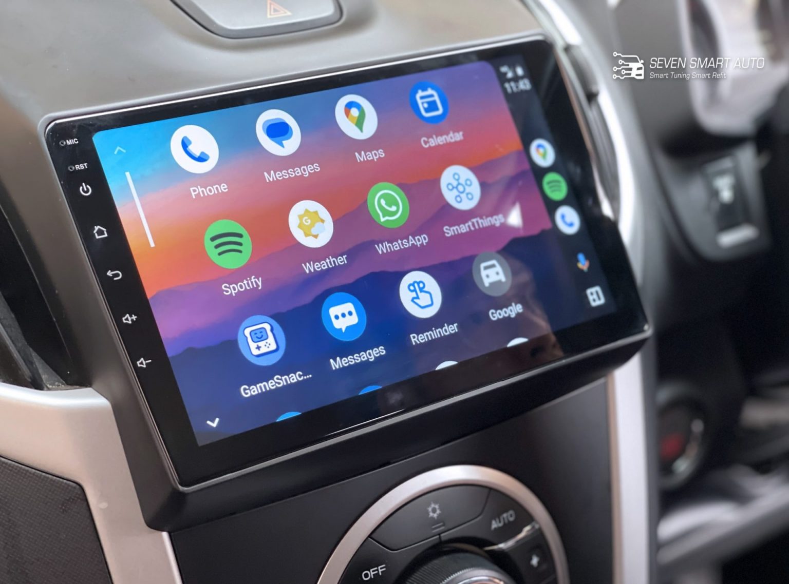 Nakamichi Isuzu Dmax/Mux 12-19 CarPlay Android Auto Infotainment System - Seven Smart Auto