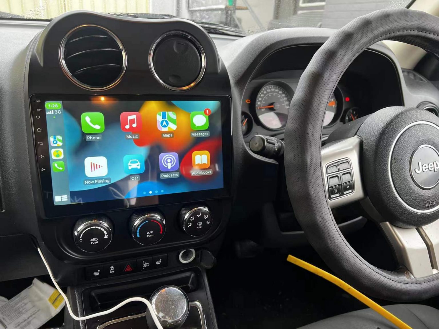 Nakamichi Jeep Compass 10-16 Infotainment Wireless CarPlay Android Auto ...