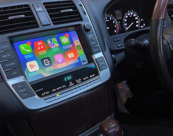 Toyota Crown Majesta (URS206, 13th Gen) Wireless CarPlay & Android Auto ...