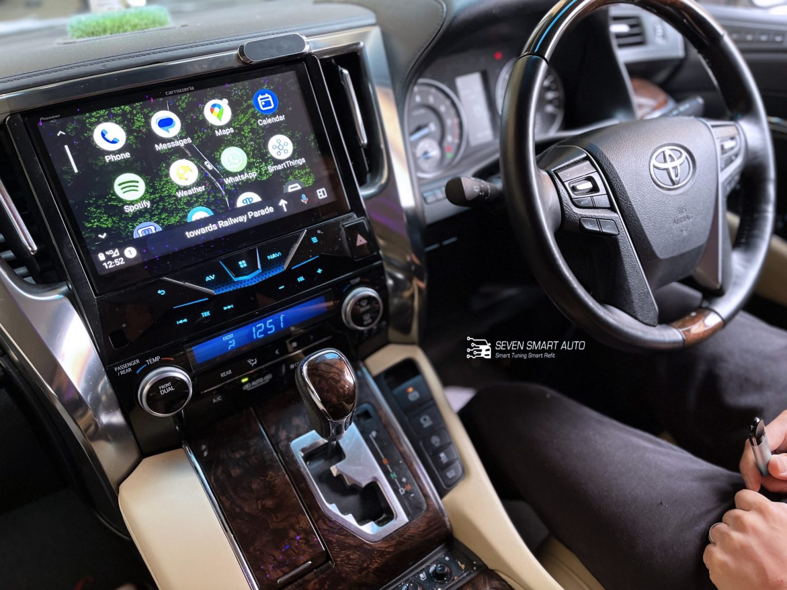 Toyota Alphard / Vellfire (Pioneer) Wireless CarPlay & Android Auto Interface | 2015–2019 ...