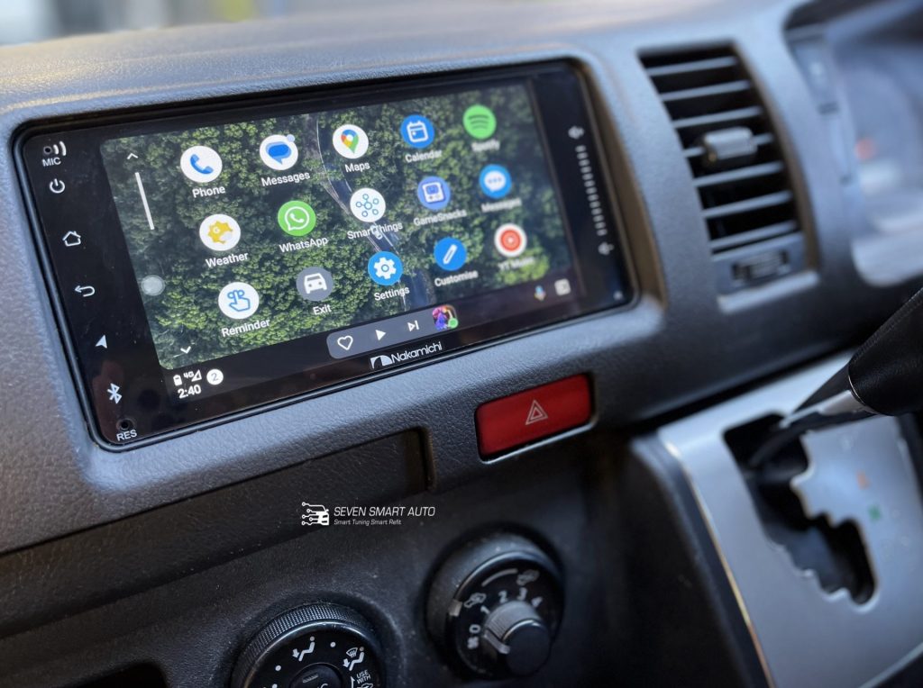Nakamichi Toyota HiAce 05-18 Infotainment Wireless CarPlay Android Auto ...