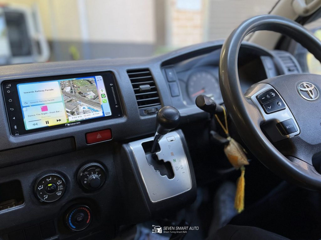 Nakamichi Toyota HiAce 05-18 Infotainment Wireless CarPlay Android Auto ...