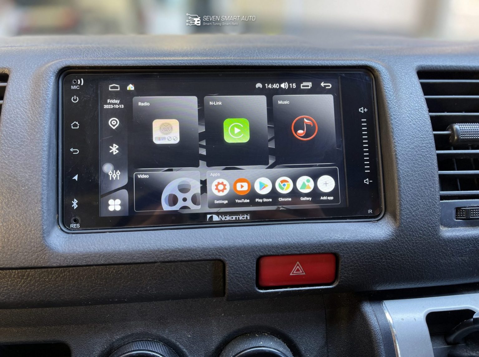 Nakamichi Toyota HiAce 05-18 Infotainment Wireless CarPlay Android Auto ...